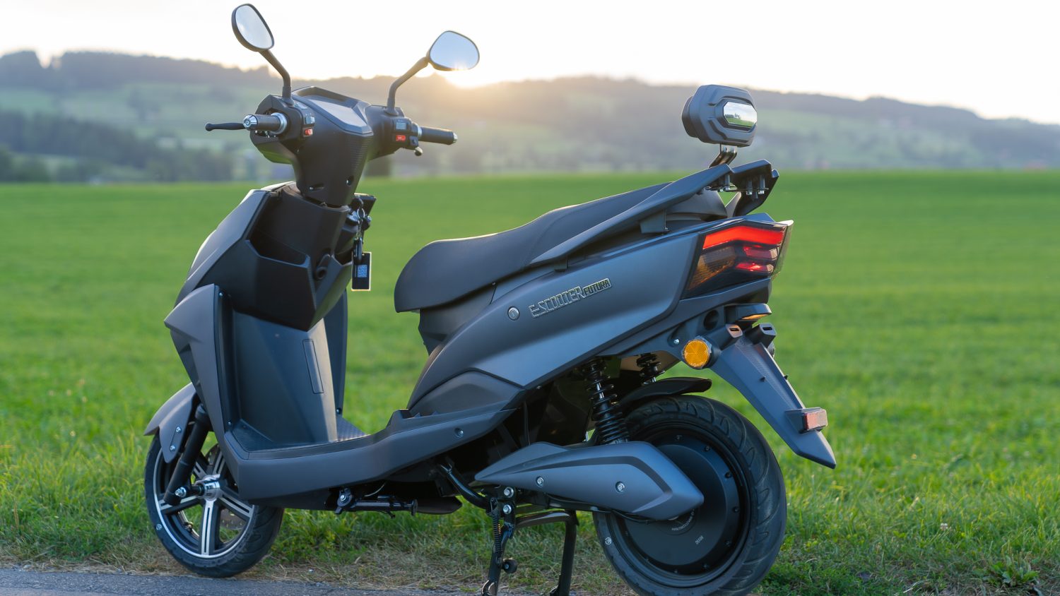 E-Roller Falcon 25 SW 500 | CHF 2990 inkl. Lieferung | ab 14 J. Kat M